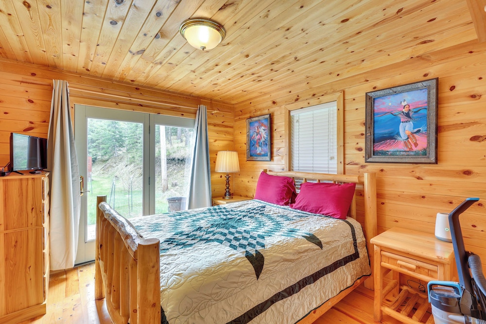 Hike, Ski, Atv & More: Deadwood Cabin W/ Grill - South Dakota