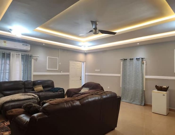 Serene Haven: A Smart Retreat - Kumasi