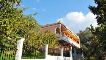 Apartamento, 1 quarto, fumadores, varanda | Exterior