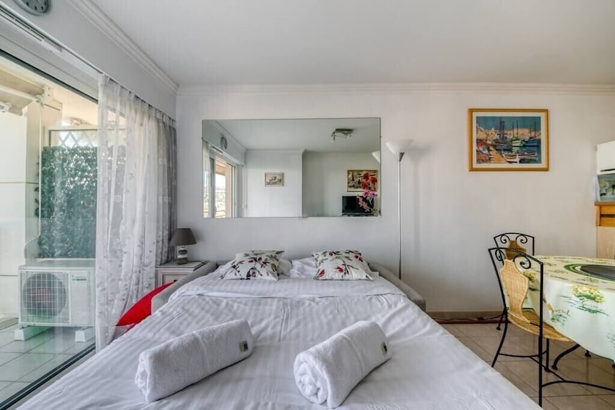 Upstays Sea View Pool 37m² Apartment - Cannes