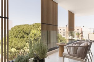 Suite (Skylight Suite) | Vista da varanda