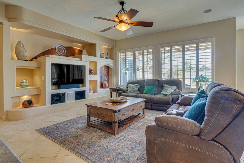 Walk To Parks: Home W/ Pool In Surprise! - Buckeye, AZ