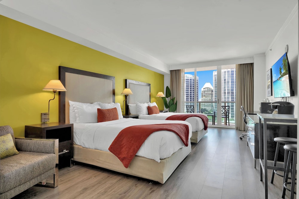 Stunning 12th Floor Studio In The Grove - Miami