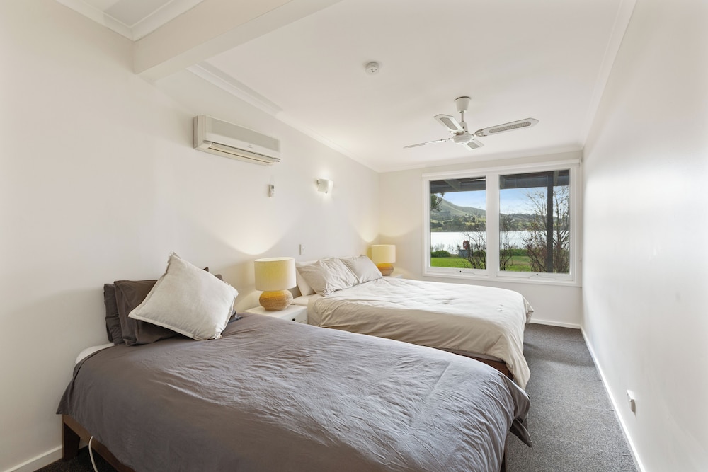 Lake Lodge - Mansfield Waterfront - Mansfield