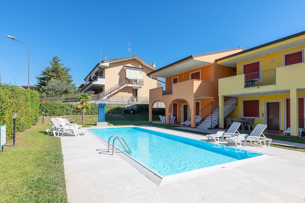 La Mimosa B03 Apartment - Peschiera del Garda