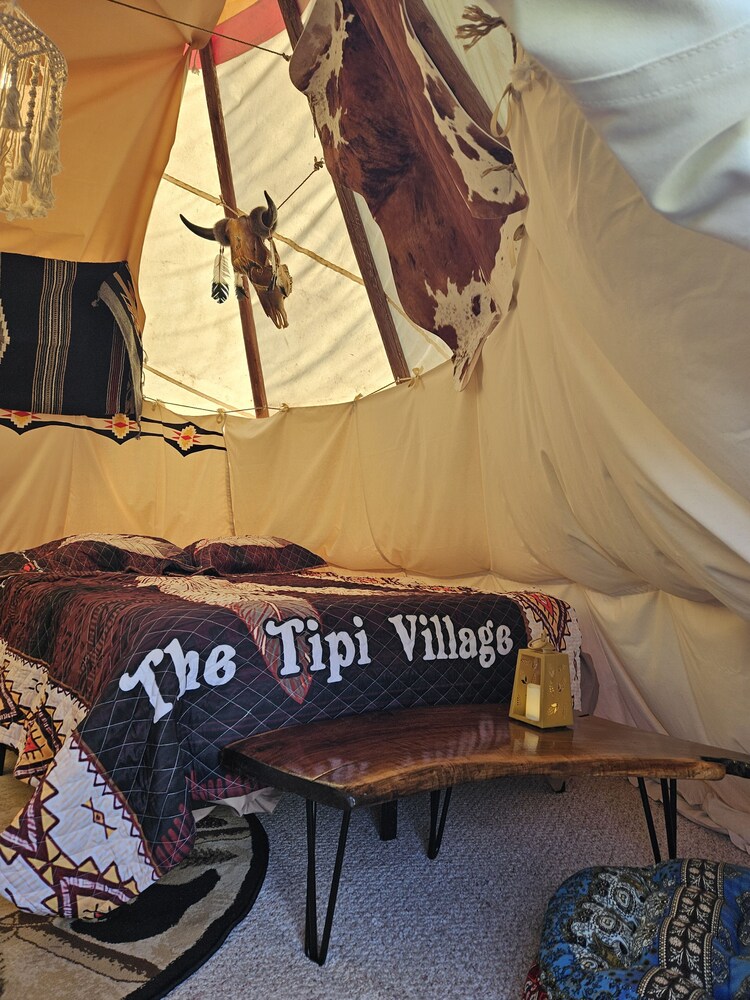 Sleep In A Tipi! Rent A Tipi Or Rent The Entire Village! Weddings Packages! - Kentucky