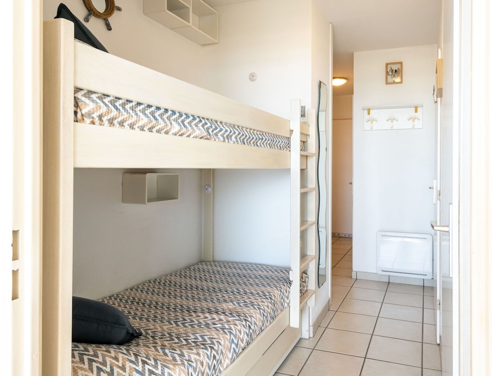 Angenehme Wohnung Für 4 Leute Mit  W-lan, Tv, Balkon, Haustiere Erlaubt Und Parkplatz - Mimizan