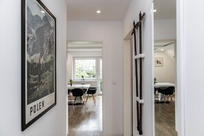 Apartamento luxo, vista para a montanha | Área de estar