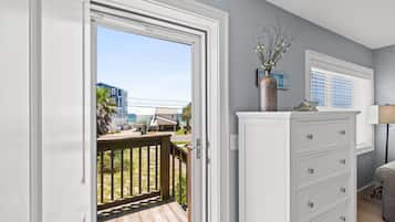 Secretária adequada para computadores portáteis, ferro/tábua de engomar