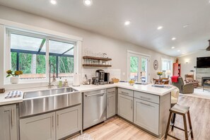 Casa (2 Bedrooms) | Interior