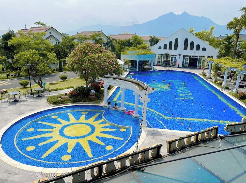 Lotus Bungalow - Vườn Vua - Tỉnh Phú Thọ