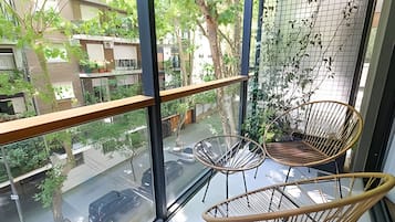 Apartamento Clássico (3) | Vista do quarto