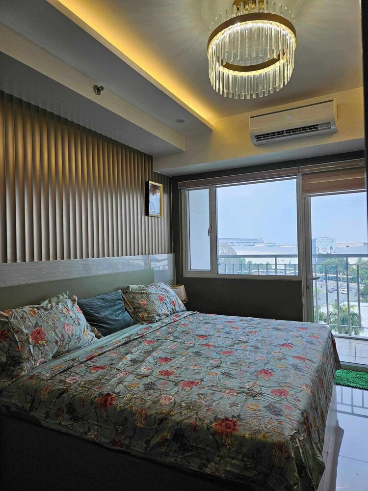 1 bedroom condo unit with WIFI near MOA, Casinos, Manila Bay, & Manila Airport - Manila | Vrbo
