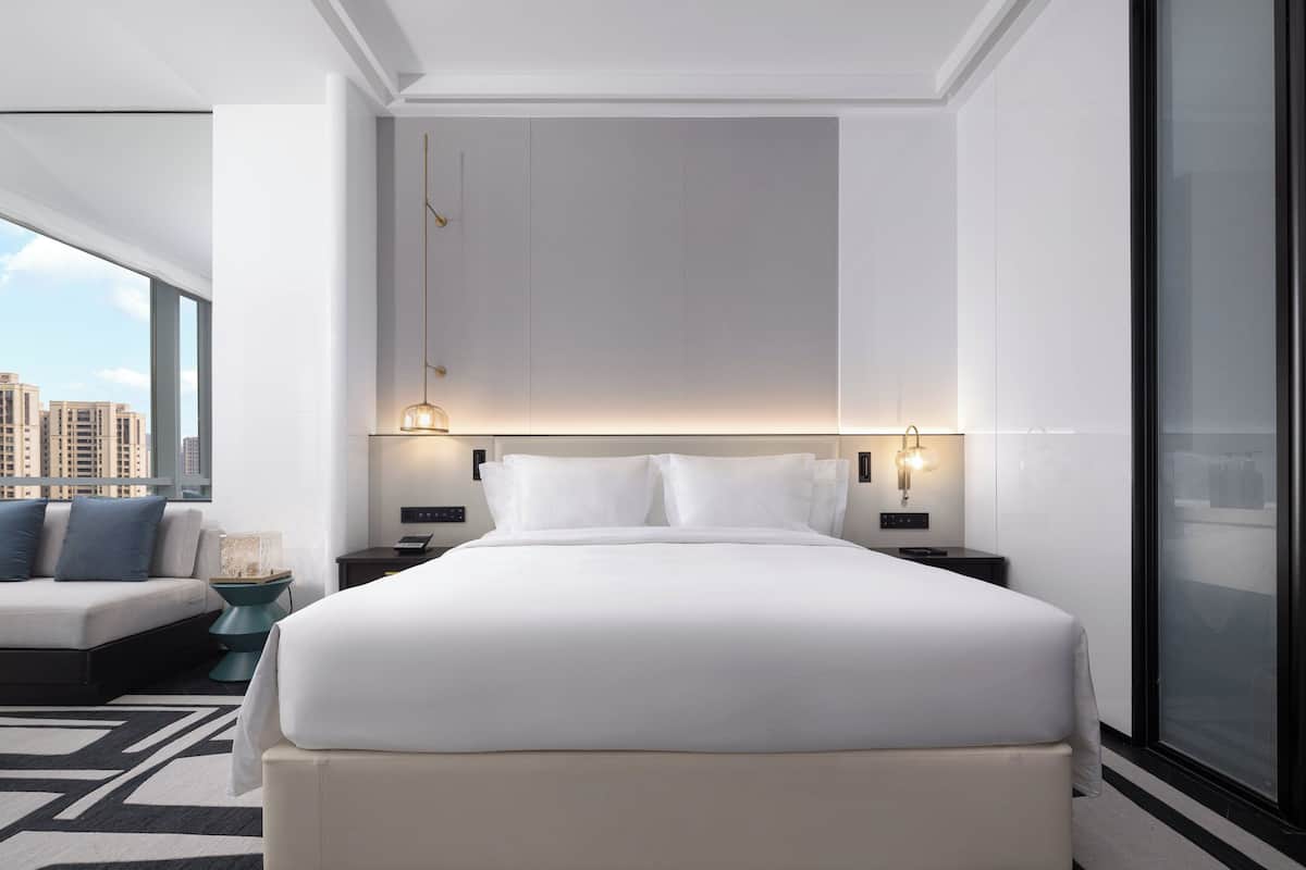 Wi-Fi de cortesia, roupa de cama