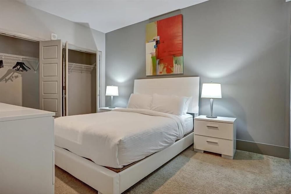 Professionals 2br Getaway | Fast Wifi& Co-working Spaces - Brookhaven, GA