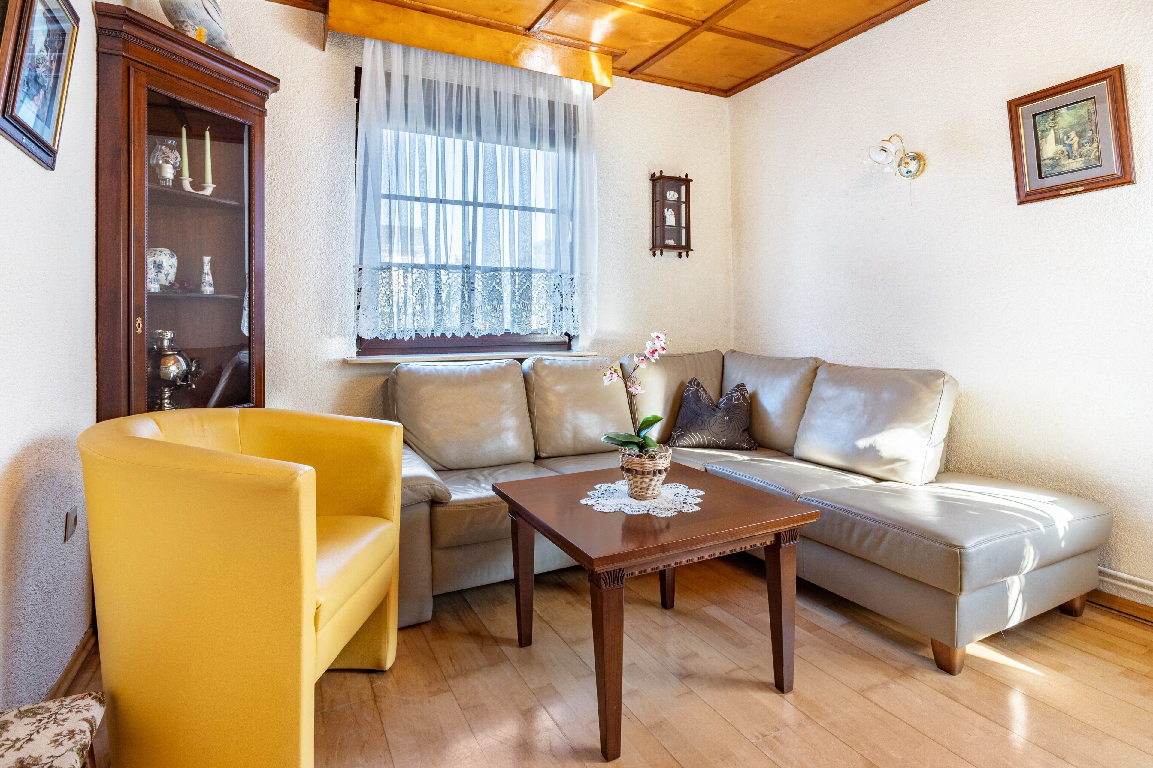 Holiday Home 'Ferienhaus Stine Stralsund Ostsee' With Private Terrace, Private Garden And Wi-fi - Stralsund