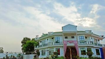 Fachada do alojamento