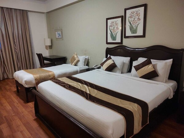 Luxera Hotels & Resorts - Delhi, India