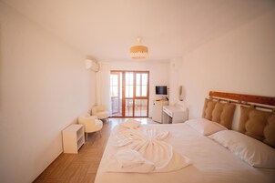 Quarto casal standard, vista para a cidade | Wi-Fi de cortesia