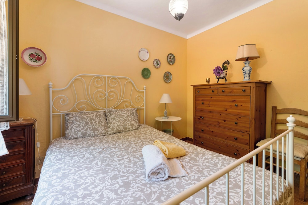 Apartment 'Casa Rústica' With Shared Pool, Shared Terrace And Wi-fi - Azambuja