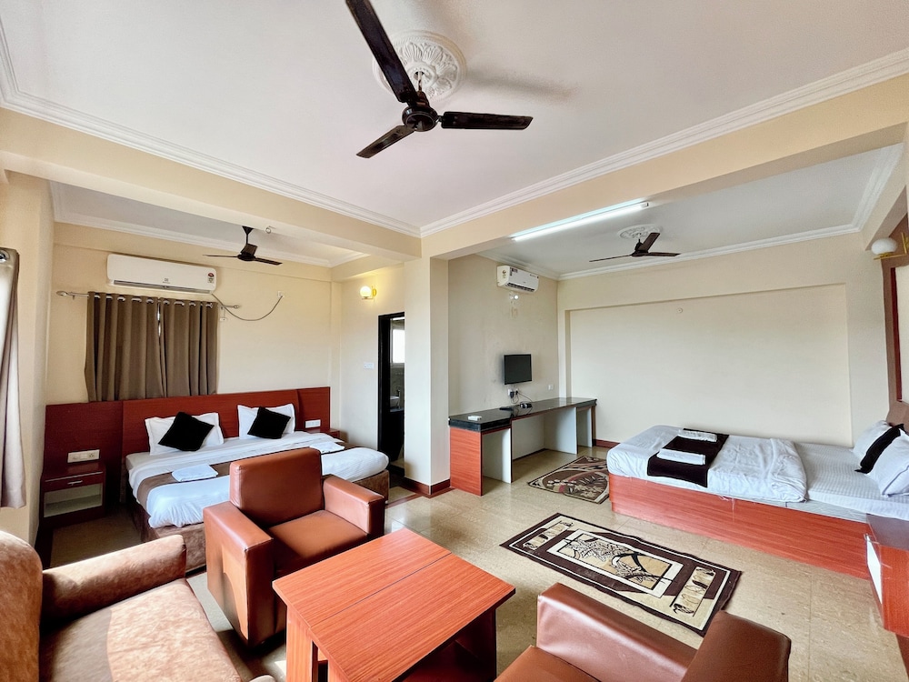 Hotel Subham Beach Inn - Near Sea Beach - Puri
