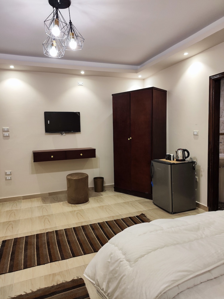 Hur Pyramids Inn - Égypte