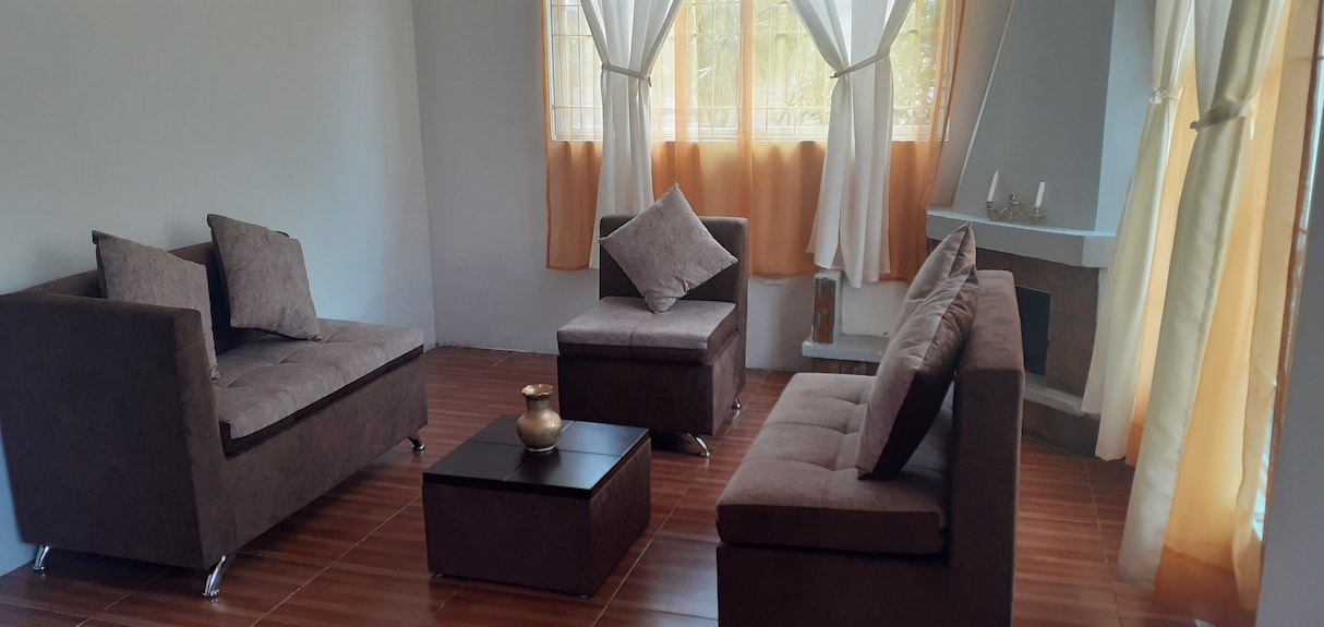 Casa Campestre En Las Faldas Del Taita Imbabura - Otavalo