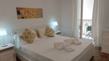 Apartamento econômico | 1 quarto, individualmente decorados, cortinas blackout