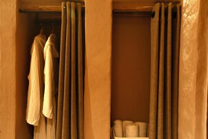 Quarto standard, vista para a montanha | Cofres nos quartos, quartos à prova de som, Wi-Fi de cortesia