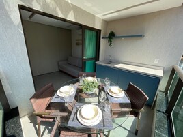 Estúdio conforto, 1 cama de casal e sofá-cama, banheiro privativo | Varanda coberta