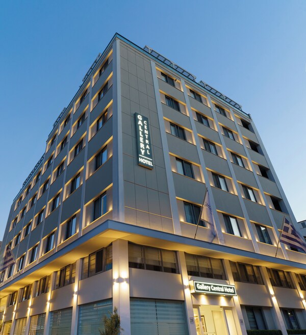 Gallery Central Piraeus Port - Пирей