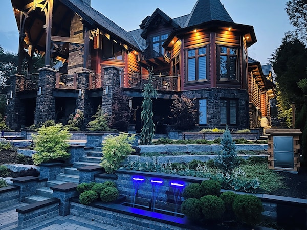 Luxury Cottage Near Lake Simco - Orillia