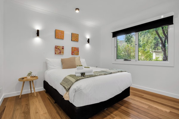 Bright On The River (Buffalo Apartment 1) - Bright