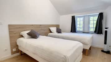 Cobertura premium, 2 quartos, para não fumantes, vista para o jardim | 1 quarto, roupas de cama de algodão egípcio, roupas de cama premium