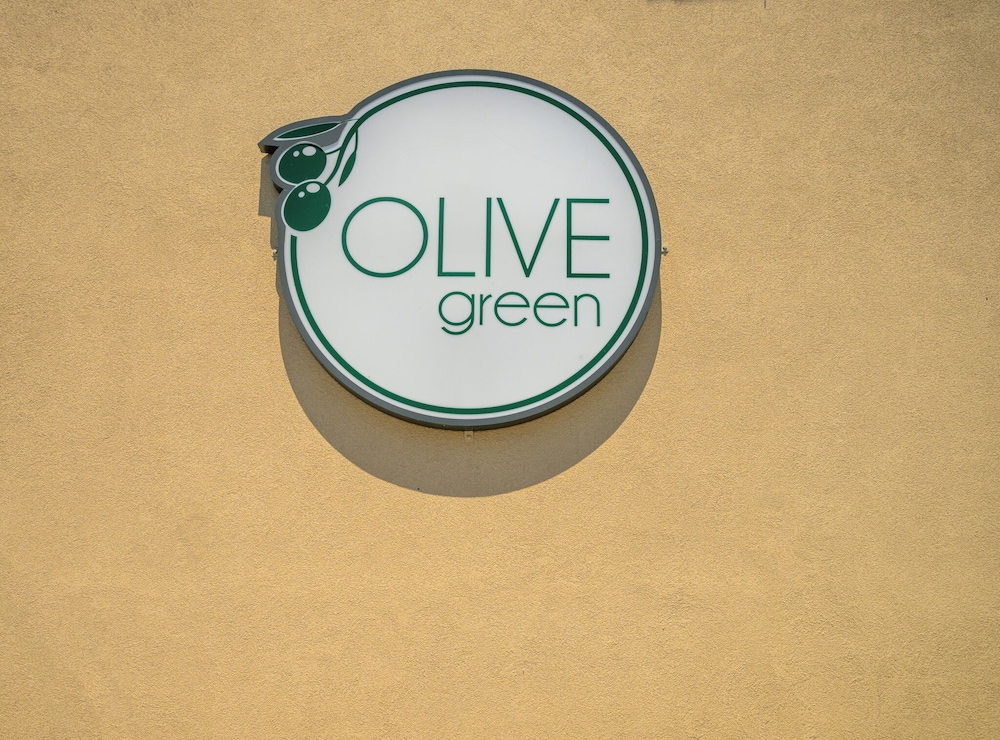 Olive Green Studios And Apartments - Лесбос