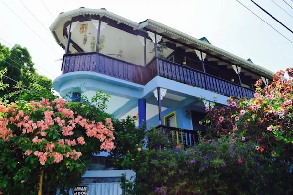 Chateau Mygo Bayside Villa Steps From The Water!\n\n - Saint Lucia