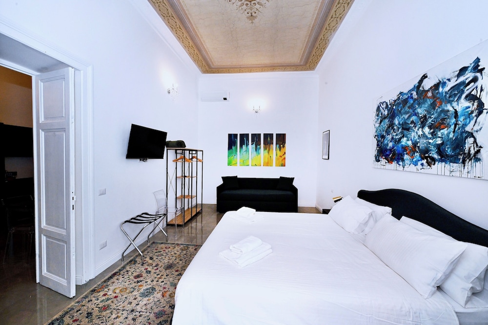 Vatican suites in Via Cola di Rienzo - Rome | Vrbo