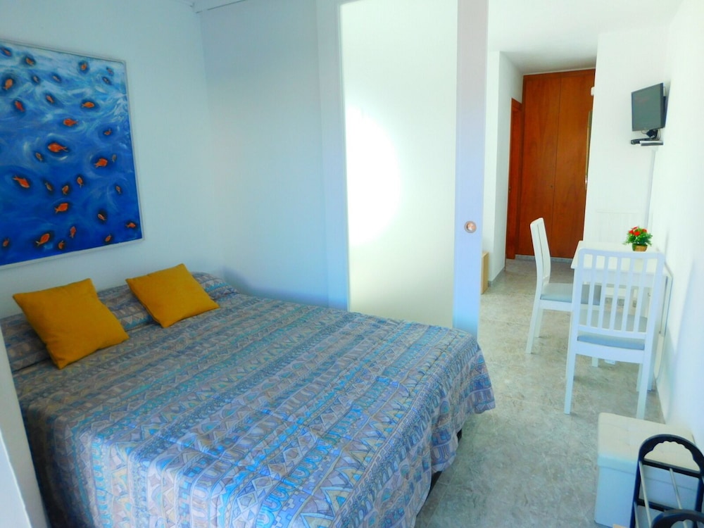 Vrbo Property - Cadaqués