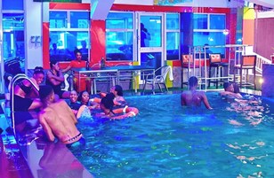 Piscina interior
