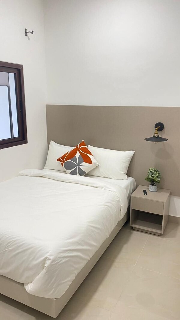 Hotel H4 - Departamento de El Paraíso