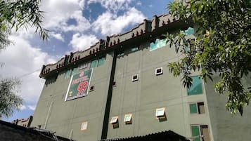 Fachada da propriedade