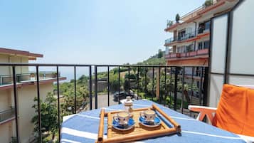 Apartamento, vista para o mar | Terraço/pátio interior