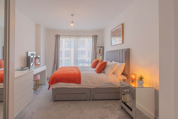 City Escape Apartment In London - London