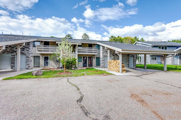 Carbondale Condo W/ Balcony & On-site Fly Fishing! - Carbondale, CO