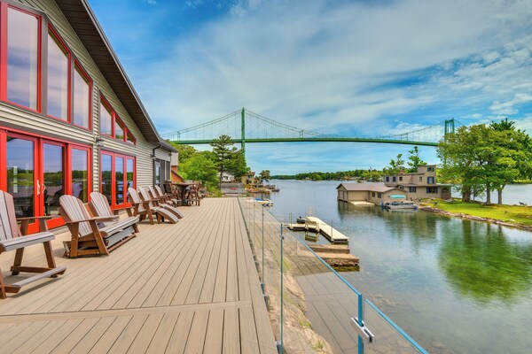 Hot Tub & Dock: Waterfront Wellesley Island Home! - Boldt Castle & Boldt Yacht House