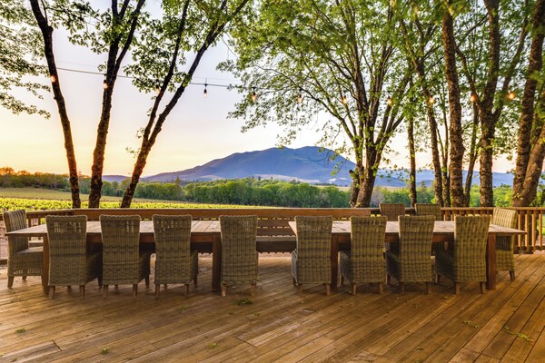 Kelseyville Home W/ Private Pool & Vineyard Views! - Clear Lake State Park, Kelseyville
