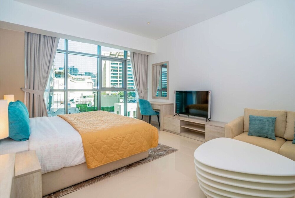 Chic Studio with Breathtaking Views at Seven Palm - Dubai | Stayz