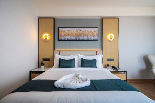 Copper Leaf Hotels, Tirunelveli - Tirunelveli