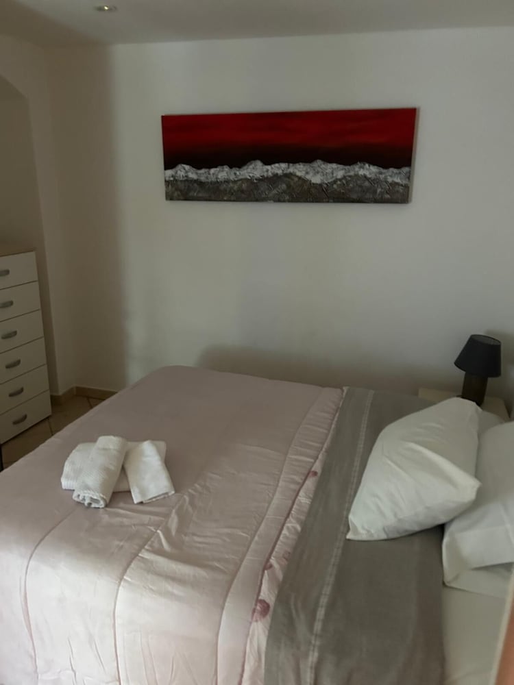 3 Bedroom Apartment In Ospedaletti - Ospedaletti