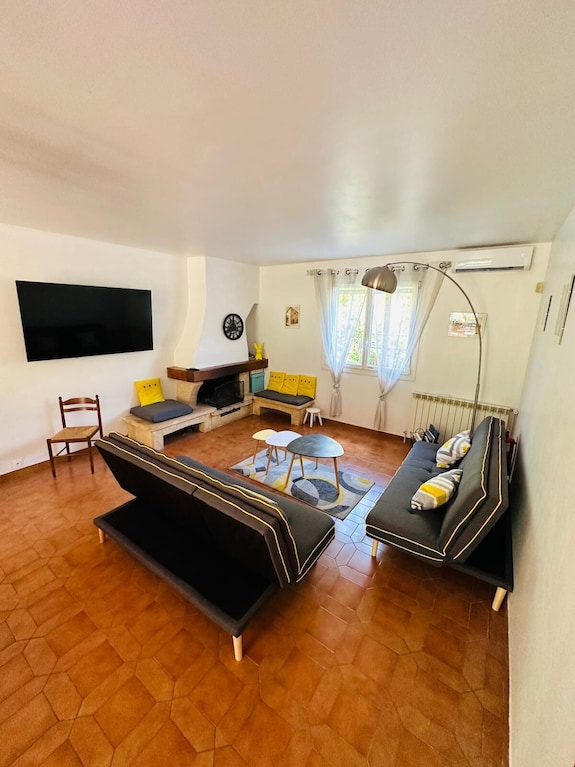 Le Havre Provençal De Luynes - Charming Villa With Pool Near Aix-en-provence - Mimet